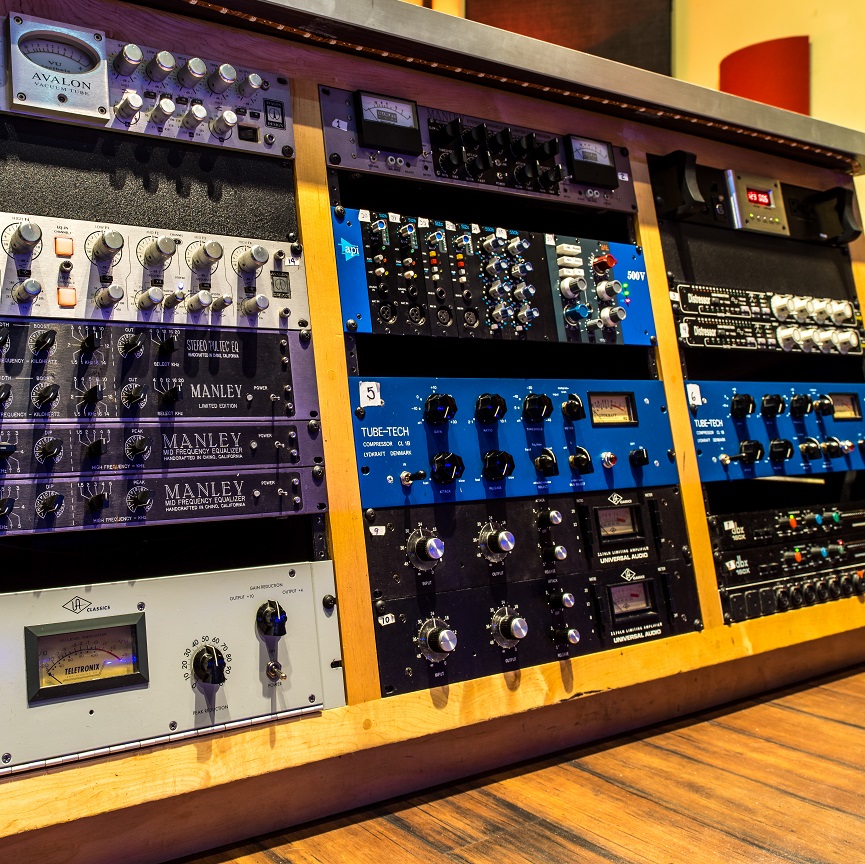 Contact | RiverRock Studios